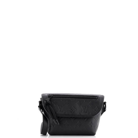 Louis Vuitton | Bags | Louis Vuitton Pulse Wearable Wallet Monogram ...